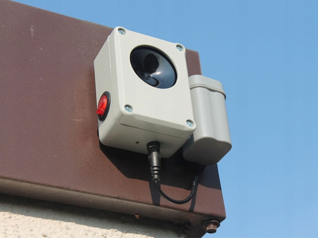 Vodotěsný, ultrazvukový plašič na kuny, myši a potkany DRAGON ...